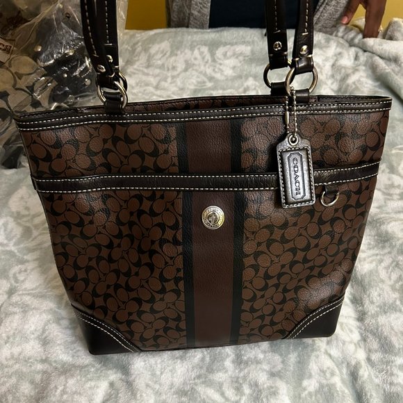 Coach | Bags | Coach Heritage Signature C Chelsea Stripe Leather ...